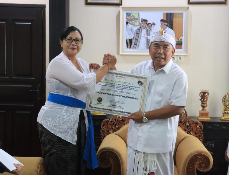 Kepatuhan Penyelenggaraan Pelayanan Publik, Jembrana Raih Kualitas Tertinggi | Bali Tribune